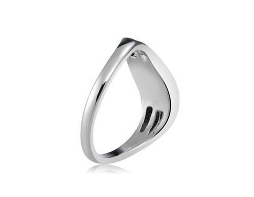 Crystal Decorated Linear Ring