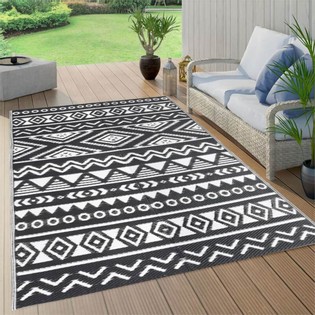 Outdoor Rug Black 120x180 cm PP