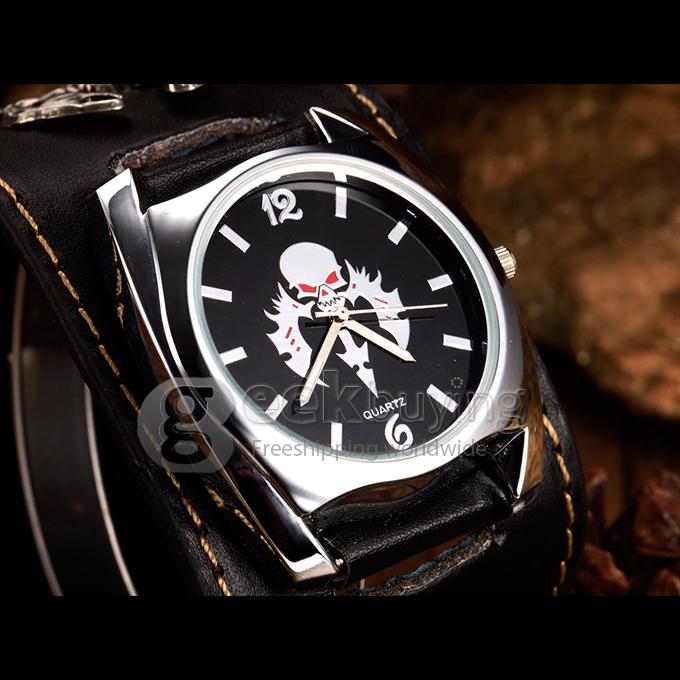 Scorpion Style Leather Analog Quartz Men's Wrist Watch - Black