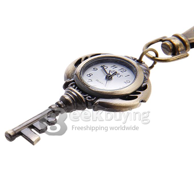 Retro Key Style Unisex Alloy Analog Quartz Keychain Watch