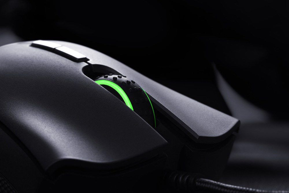 Razer DeathAdder Elite Ergonomic Wired Gaming Mouse