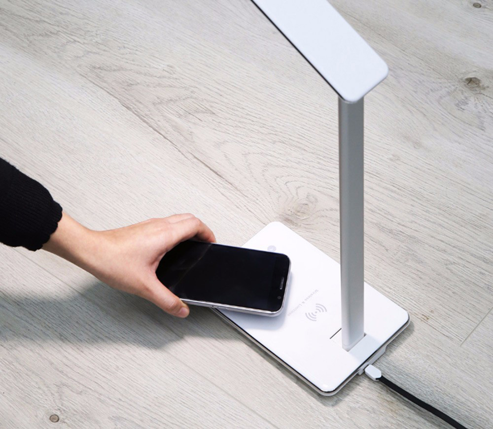 Baseus Wireless Charging Table Lamp US Plug White