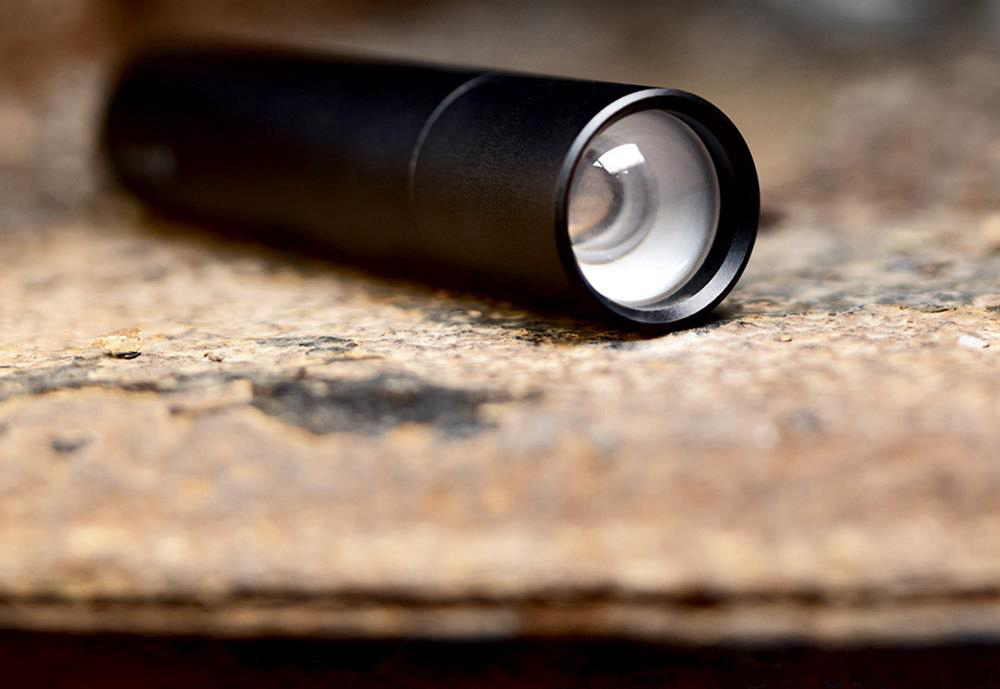 Xiaomi Beebest FZ101 Portable Zoom Flashlight Black