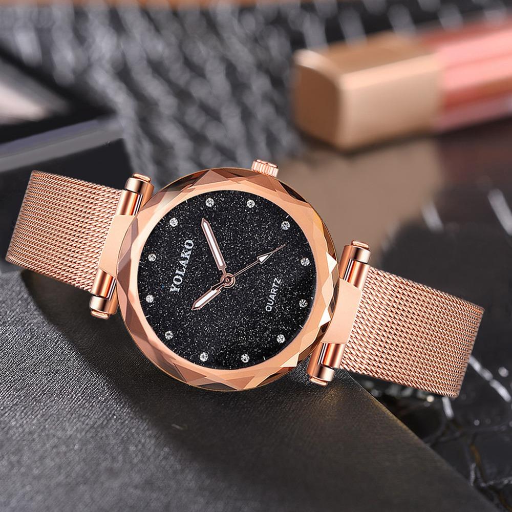 YOLAKO YK113 Women Quartz Watch Green