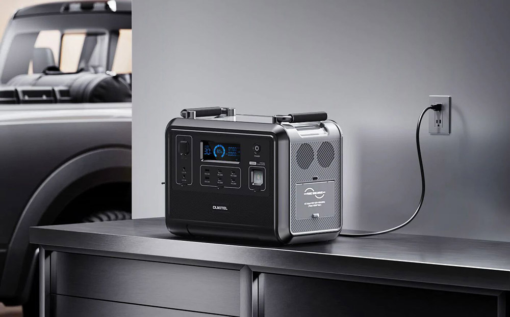 OUKITEL P1201 Portable Power Station