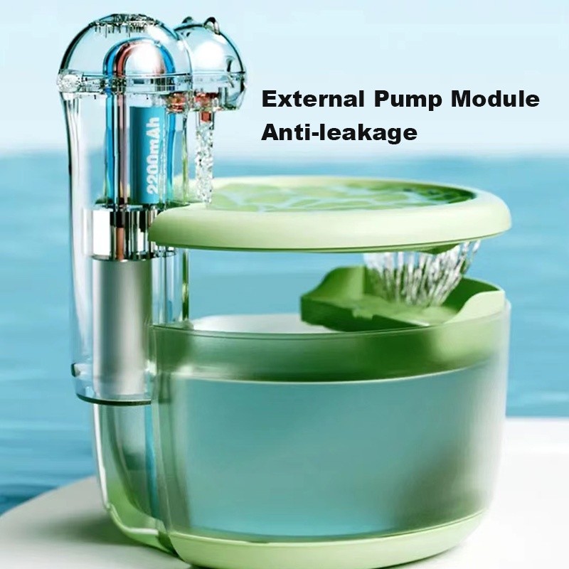 Fluffee 2.2L Cute Bear Wireless Pet Fountain Green