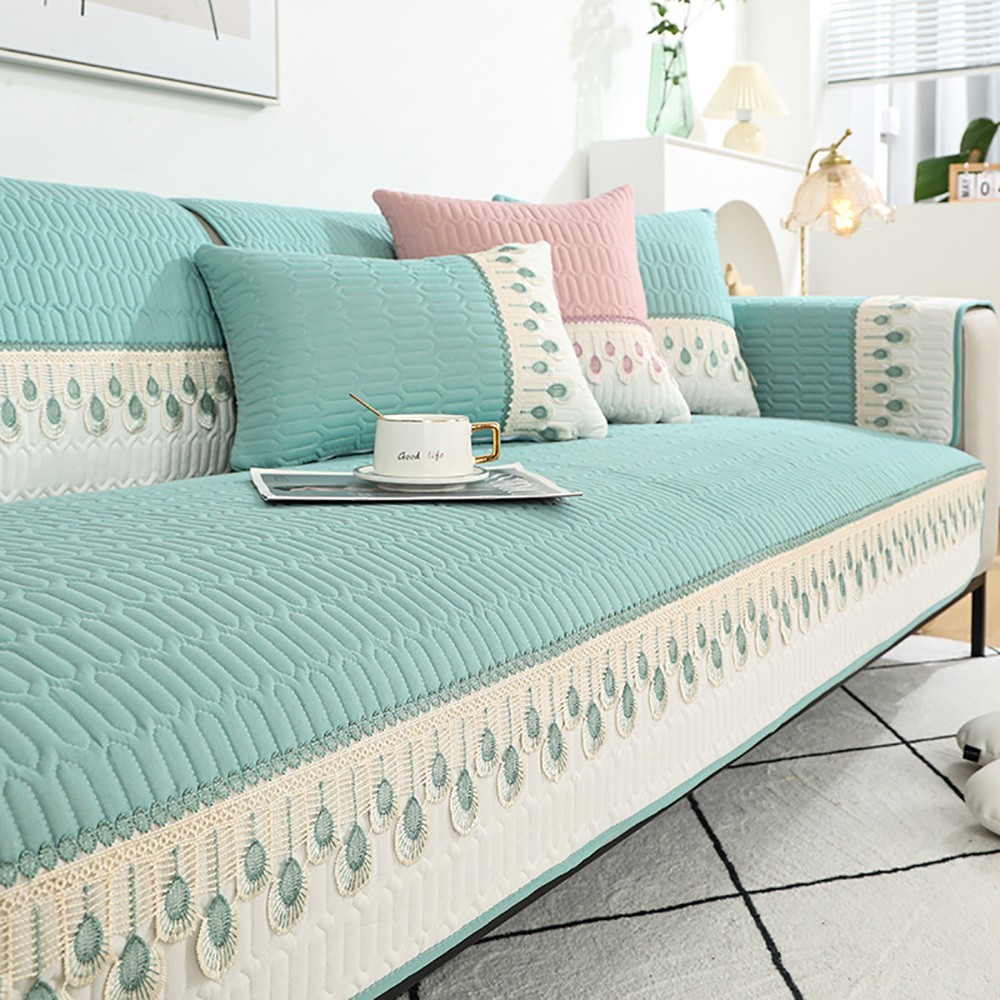 90-70cm Feather Embroidery Quilted Couch Cover Green