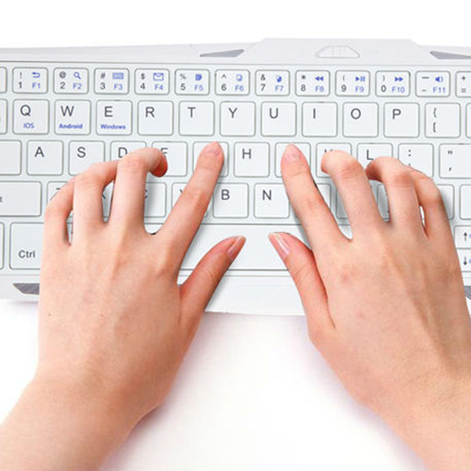 IBK-02 Wireless Bluetooth Touchpad Keyboard for iOS Android TV Remote