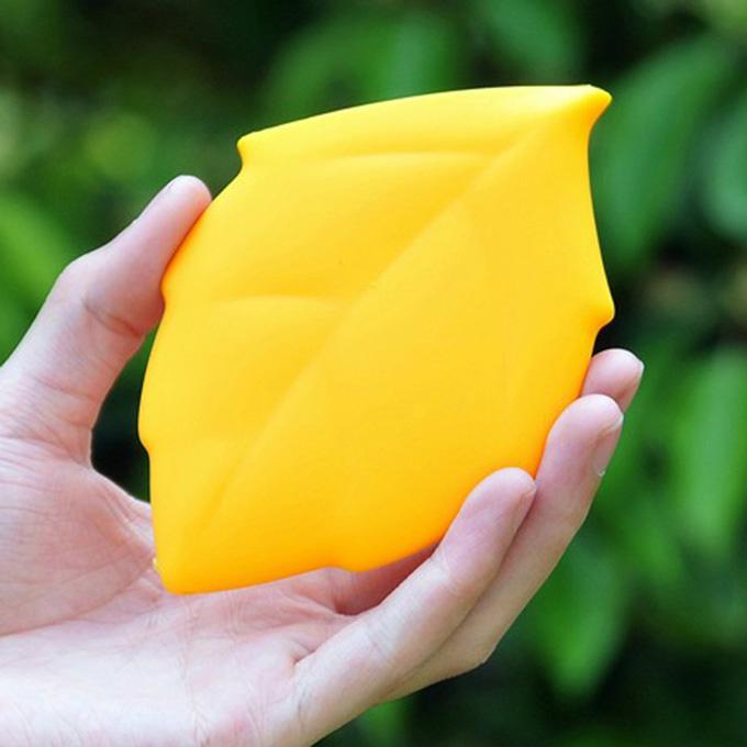 Creative Silicon Leaf Drinking Cup Portable Travel Pocket Cup