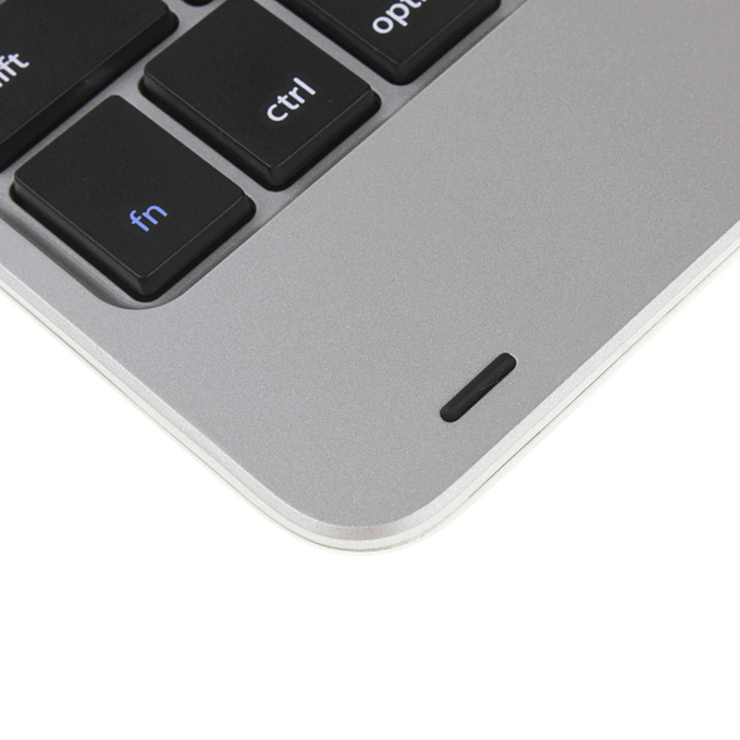 Universal Bluetooth 3.0 Keyboard with Clips for 7.9/8 inch Tablet PC
