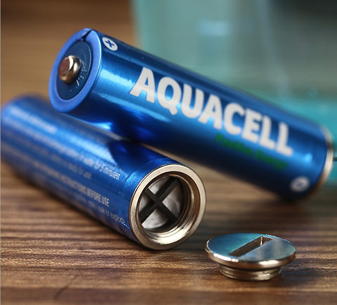 1.5V 2 Piece AA Water Activated Eco Environmental Battery Aquacell