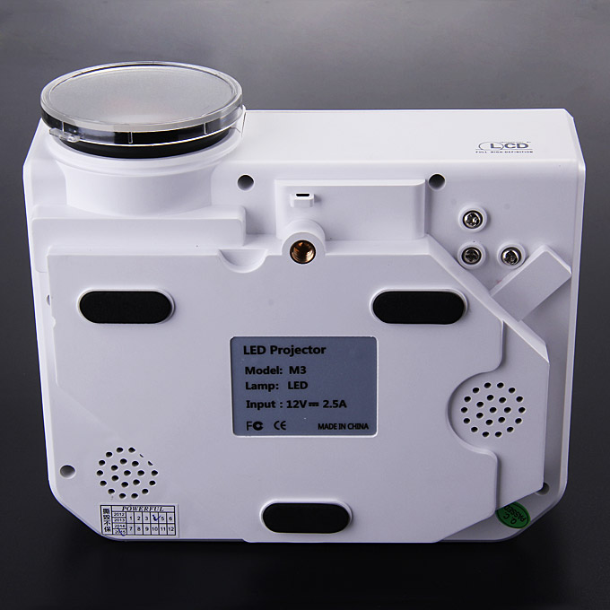 LED-M1 LCD TFT Multilanguage Projector