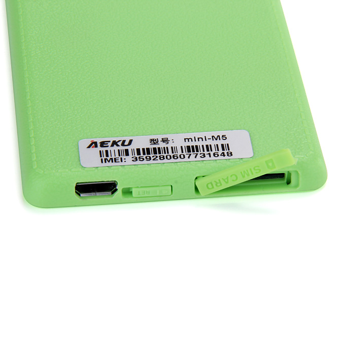 AEKU M5 4.5mm Thin 1.0 inch Mini Pocket Card Cell Phones Bluetooth