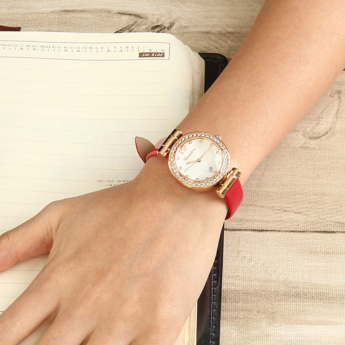 Bestdon Women Analog Watch Prismatic Dial Rhinestone Watch