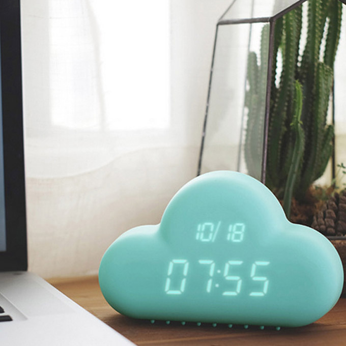 Digital Geometric Mint Voice-activated LED Wall Clock