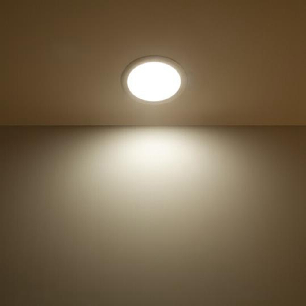 Philips LED Barrel Lamp 5.5W 4000K Warm Light Silver