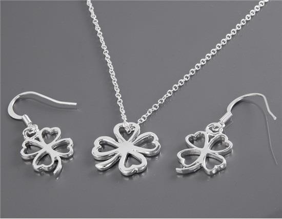 Clover Design Necklace&Earring Set