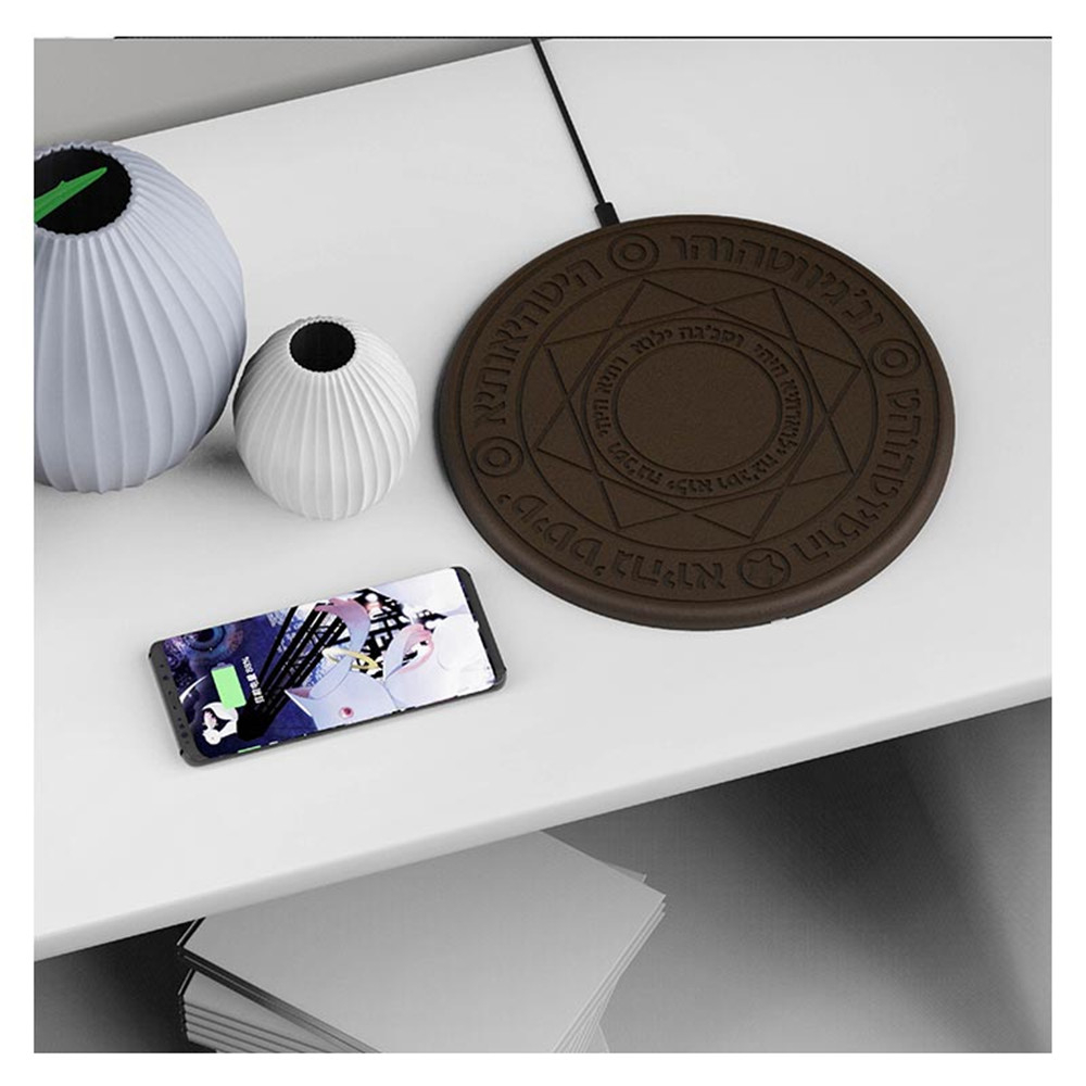 QI Magic Array 10W Wireless Charger Brown