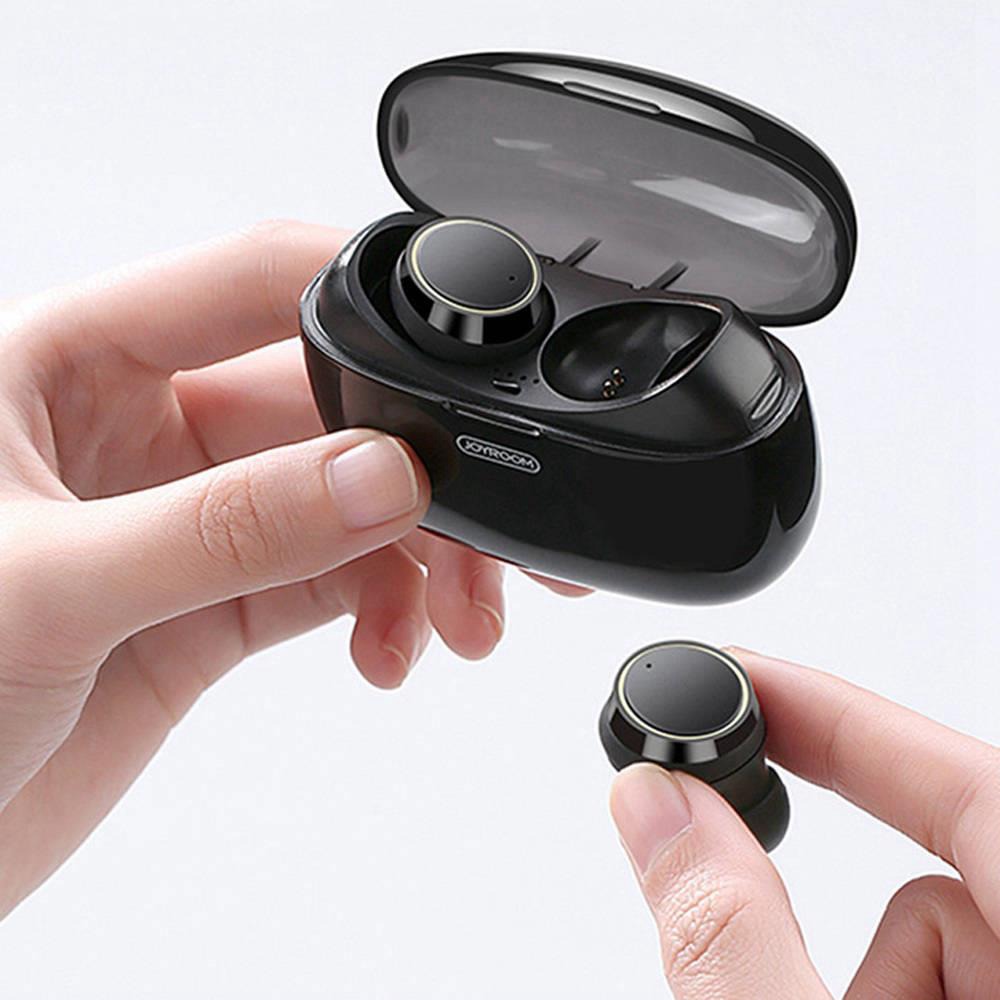 Joyroom JR-T05 TWS Bluetooth Earbuds with Mic Black