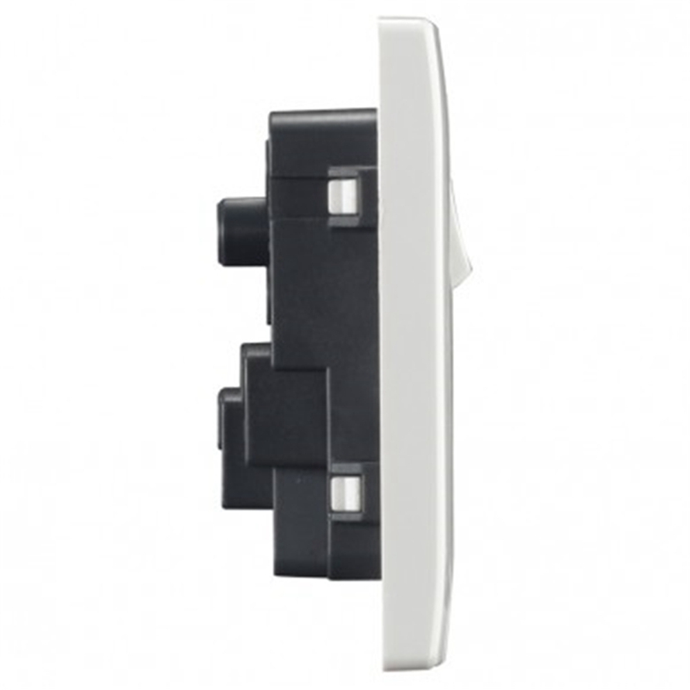 Legrand EN426 Universal Wall Socket with Switch White