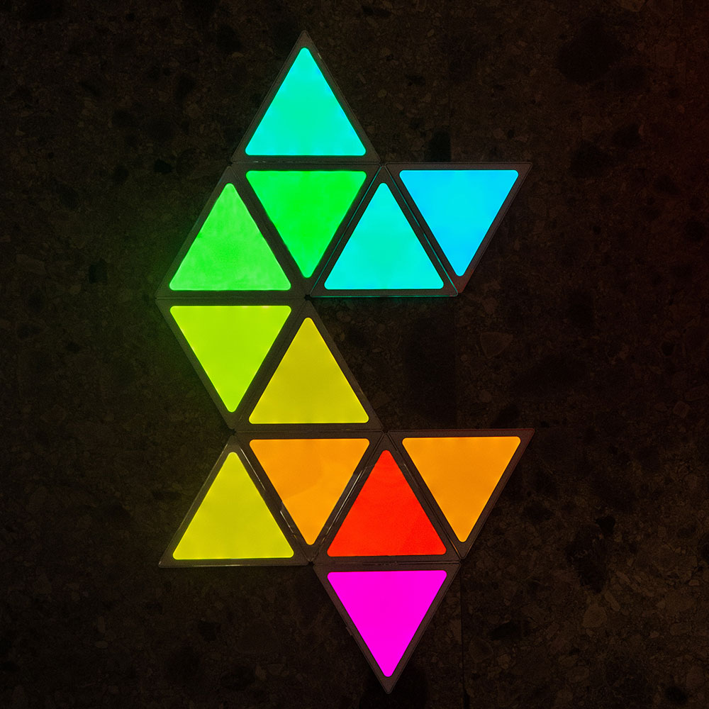 9pcs Creative Triangle Modular Touch-sensitive Light EU Plug