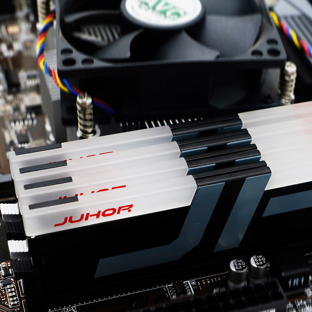 Juhor DDR4 8GB 3000Mhz Memory Module With RGB Glowing and Shell Red