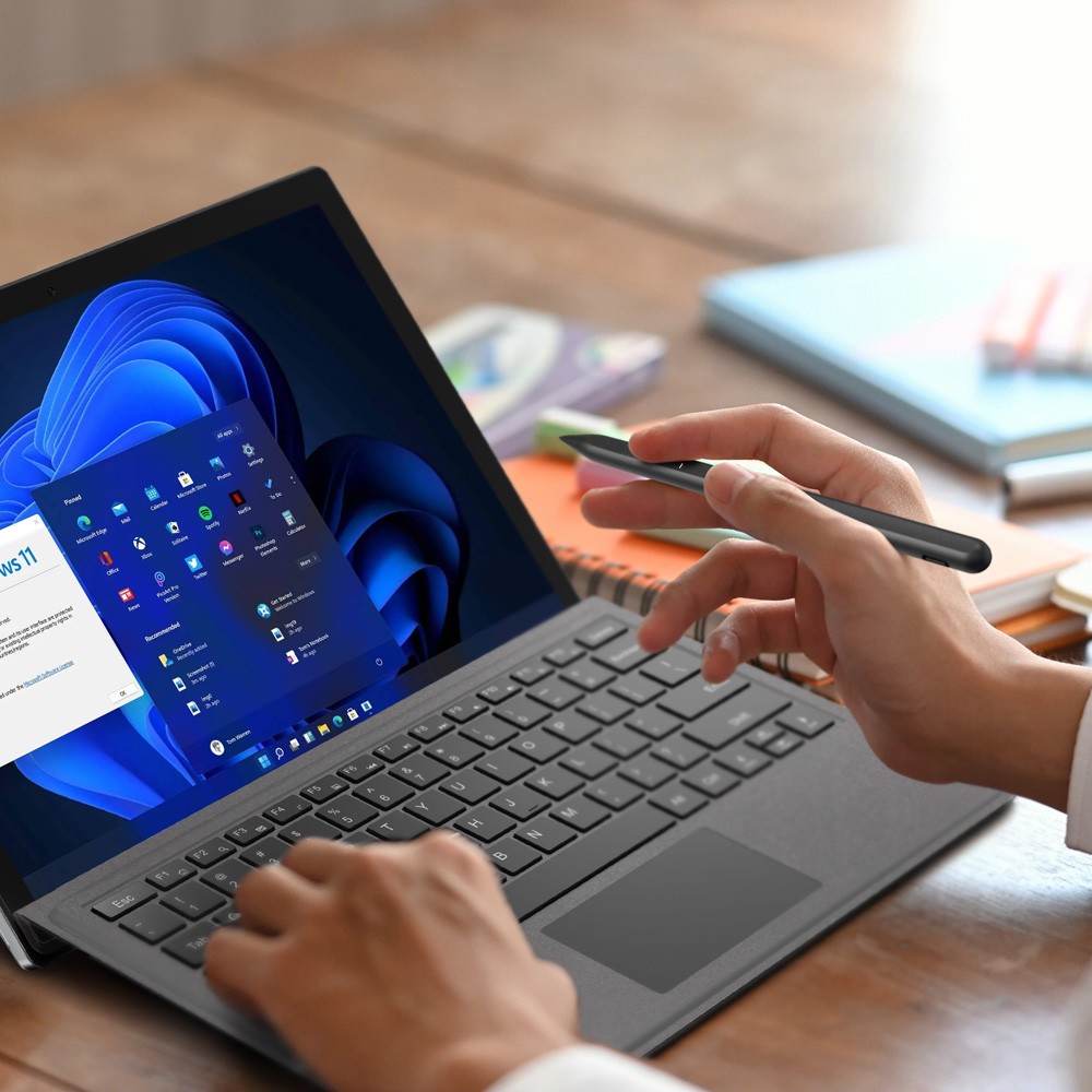 One Netbook T1 Magnetic Keyboard