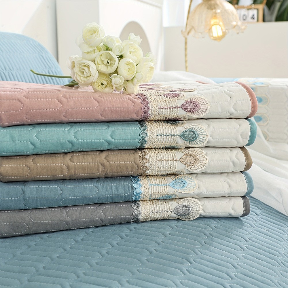90-70cm Feather Embroidery Quilted Couch Cover Grey
