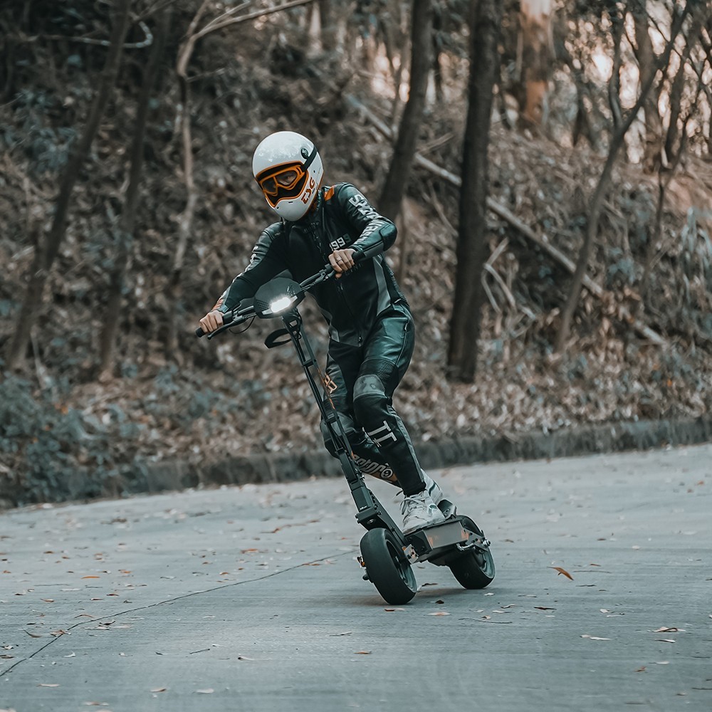 KuKirin G4 Off-Road Electric Scooter 2000W Motor 70km/h Max Speed