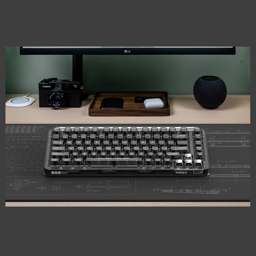 MIIIW BlackIO 83 Kailh Jellyfish Switch Mechanical Keyboard Silver