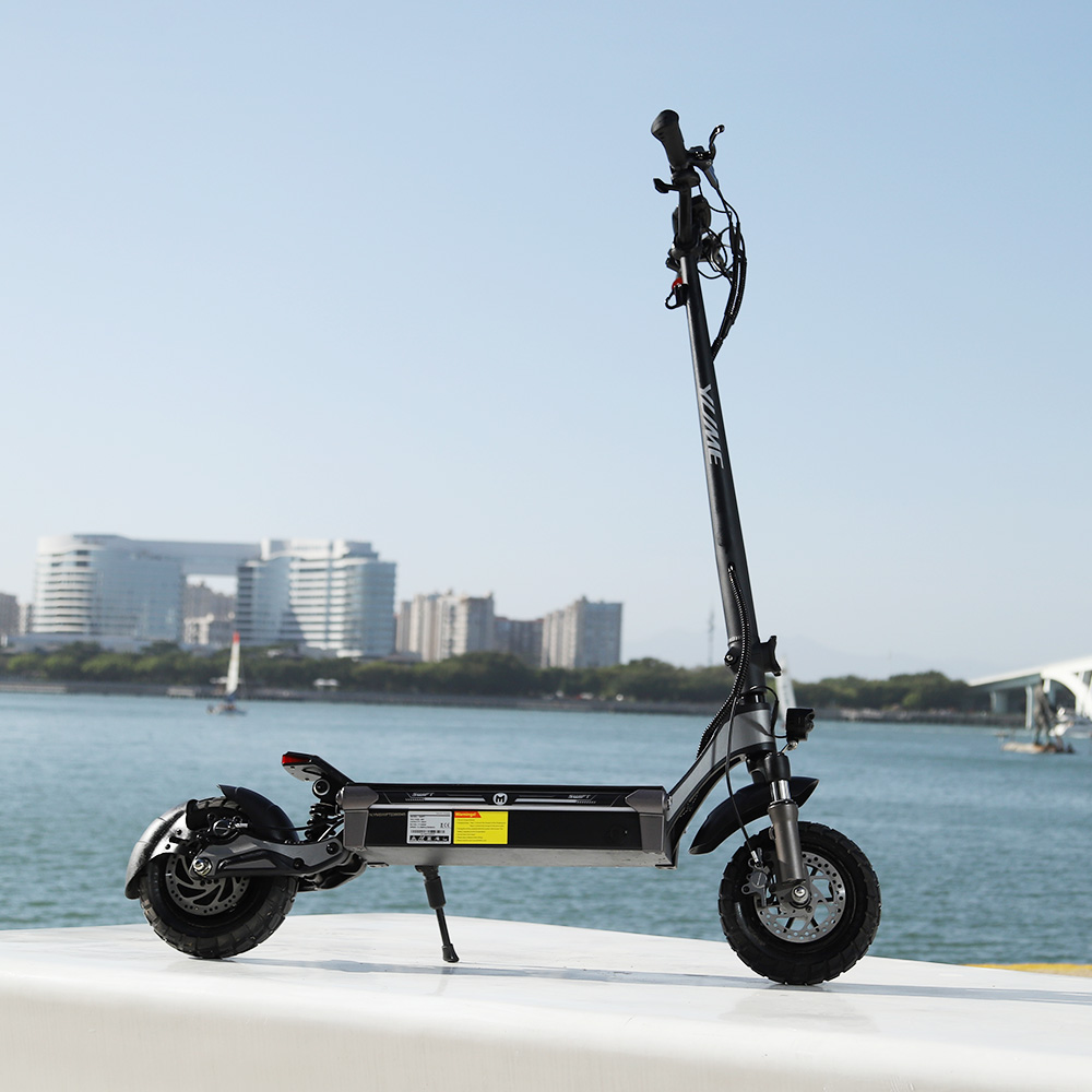 YUME SWIFT 1200W Electric Scooter