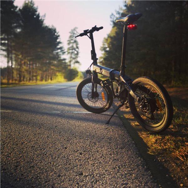 HIMO Z20 Folding Electric Bicycle 20 Inch Tire 250W DC Motor Up To 80km ...