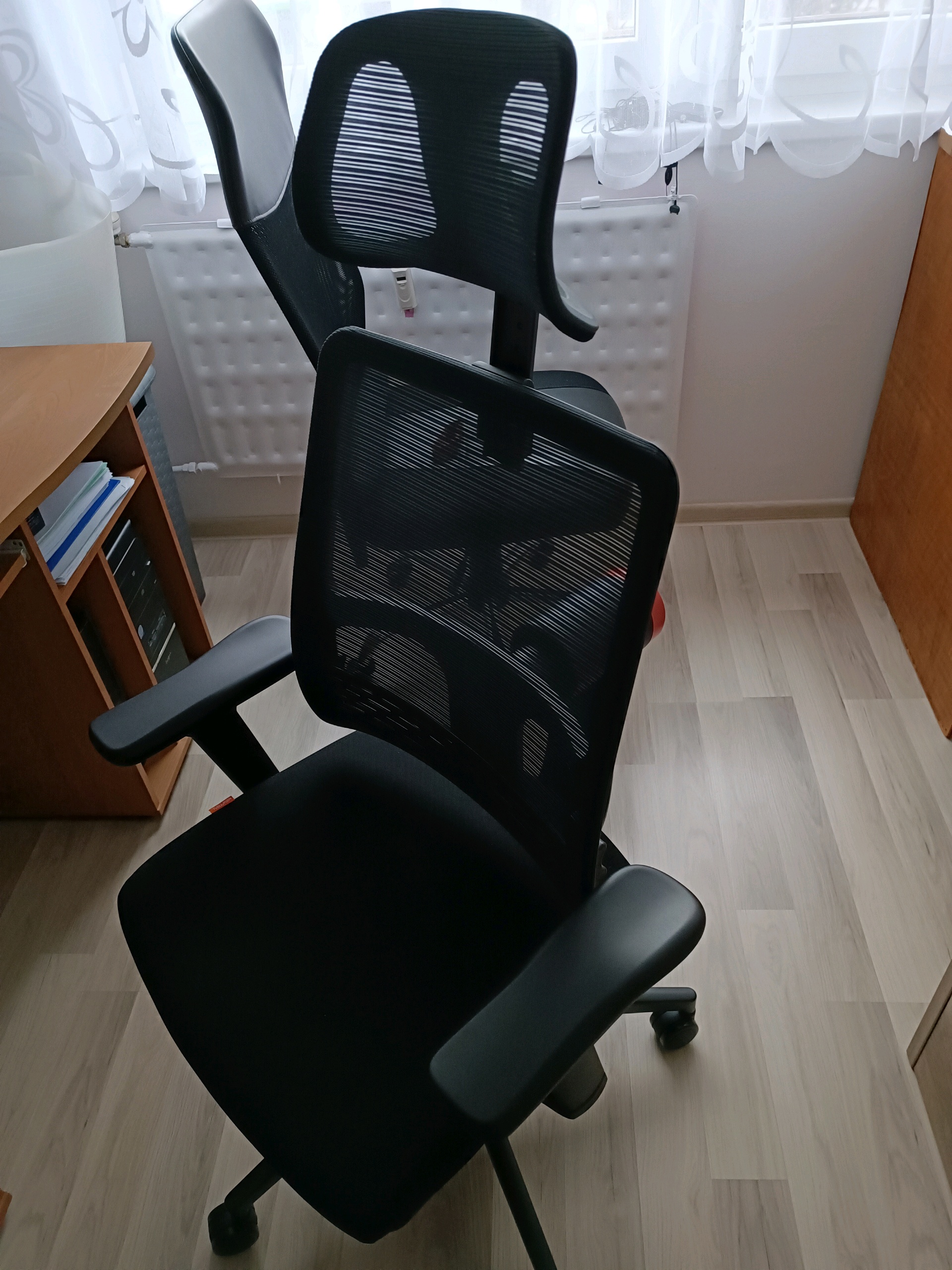 NEWTRAL MAGICH003 Ergonomic Chair