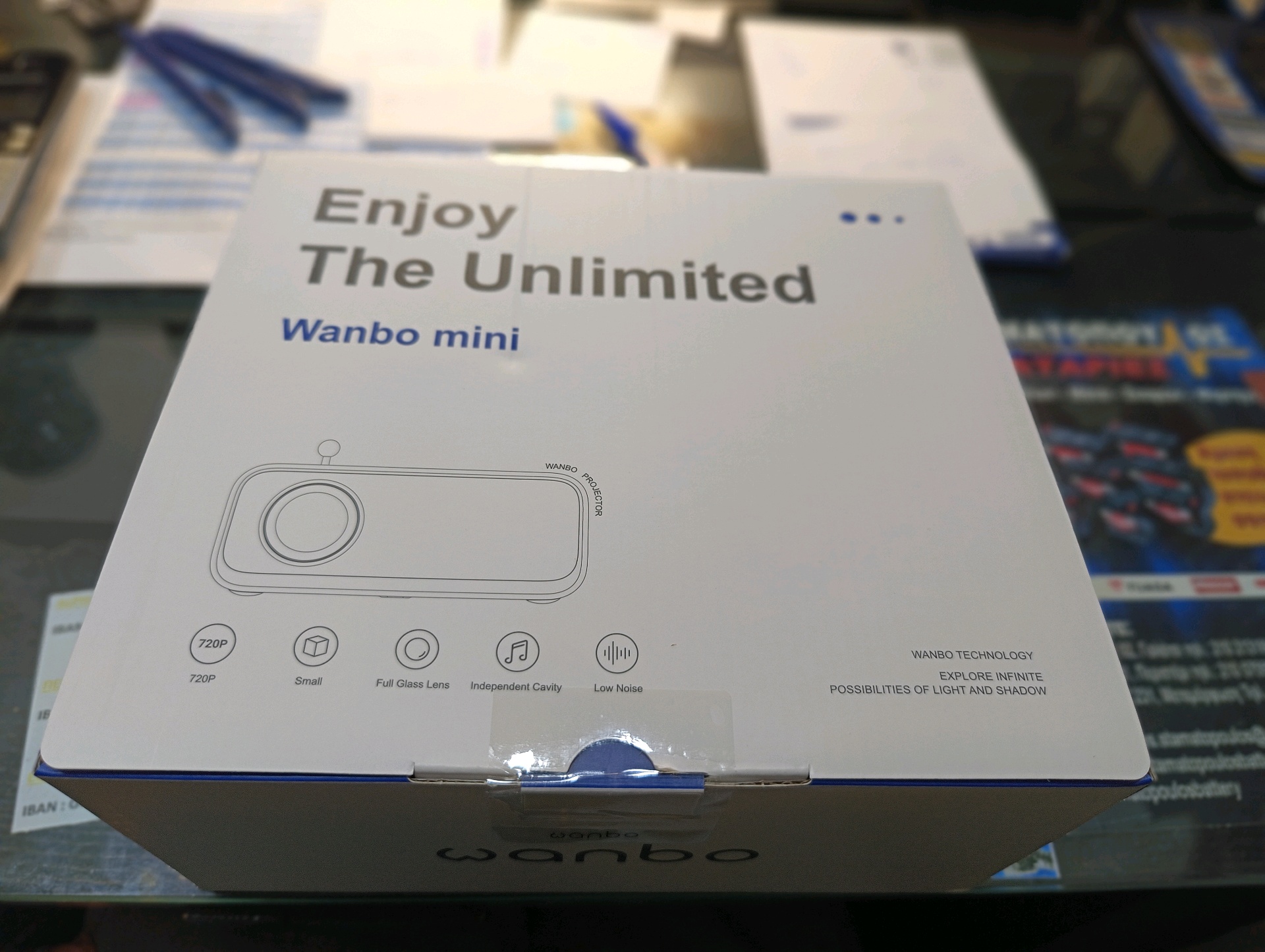 Wanbo Mini LCD Projector 720P 250 ANSI