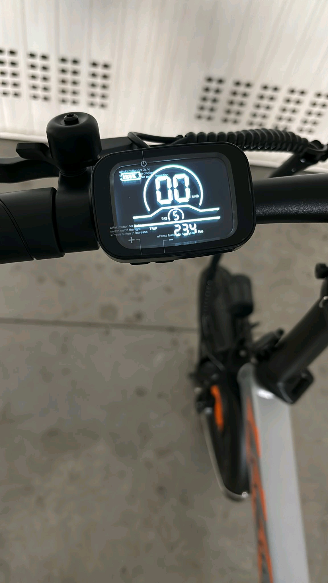 ENGWE P20 Electric Bike 9.6Ah 250W Torque Sensor Carbon Belt Black | Europe