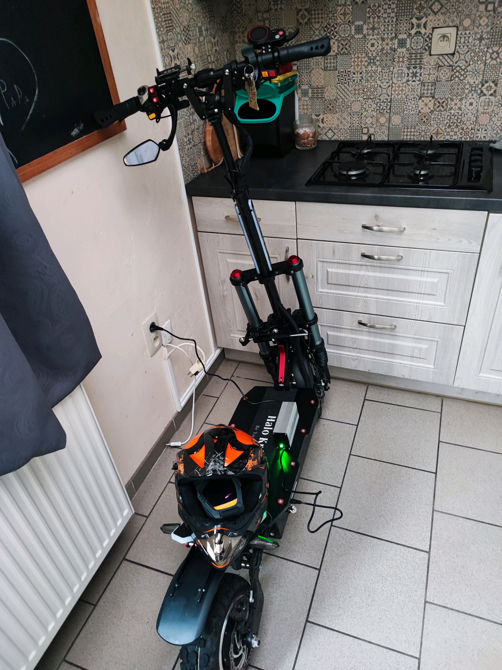 Halo Knight T107 Pro Electric Scooter 11in 95km/h 38.4AH 3000W*2 Motor