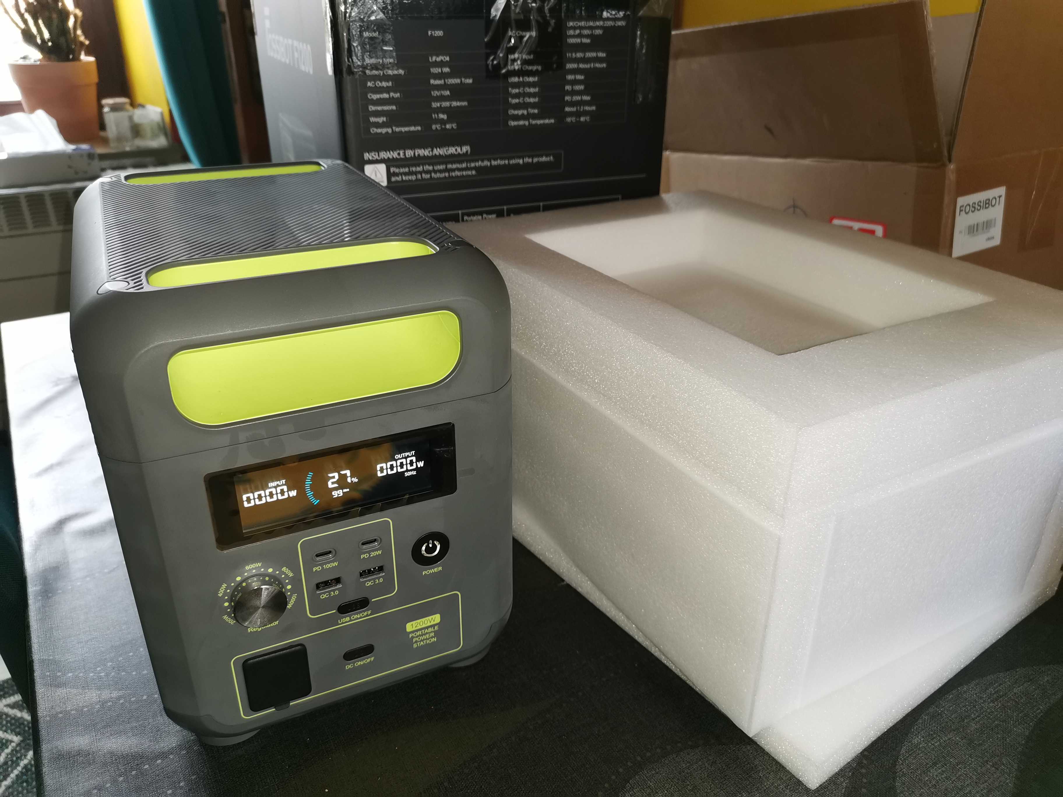 FOSSiBOT F1200 1024Wh 1200W Portable Power Station | Europe