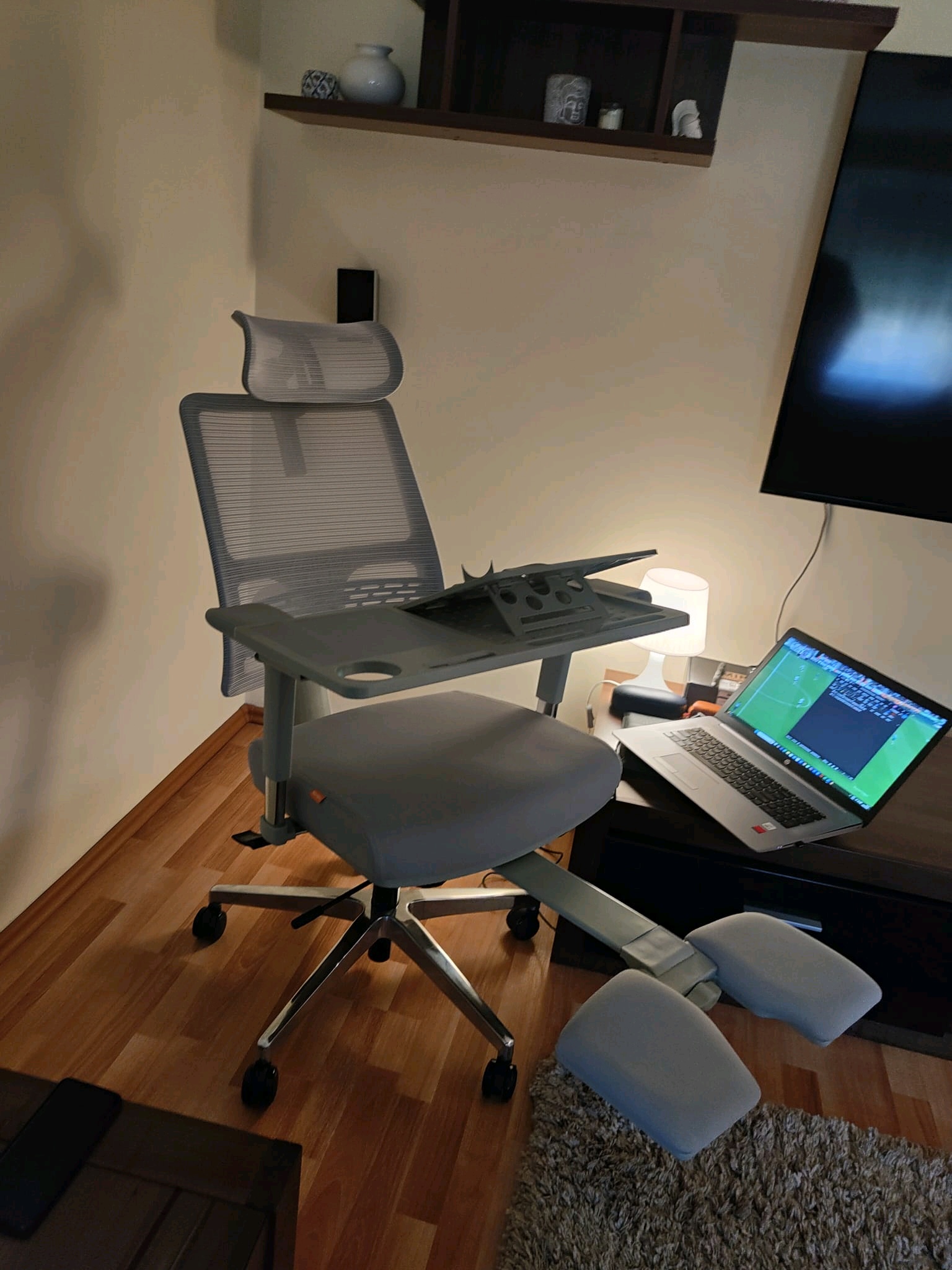 NEWTRAL MagicH-BPro Ergonomic Chair with Footrest Black | United States