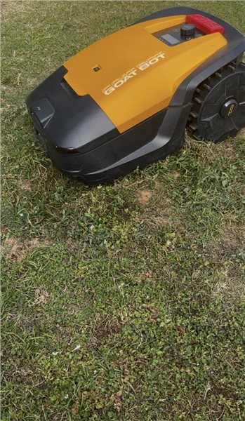 Goat Bot Unicut H1 Robotic Lawn Mower White | Europe